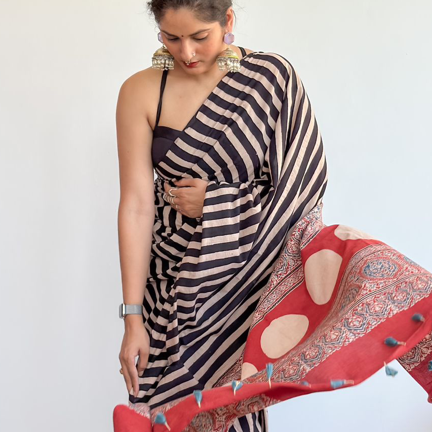 Collections – Tayet Sarees