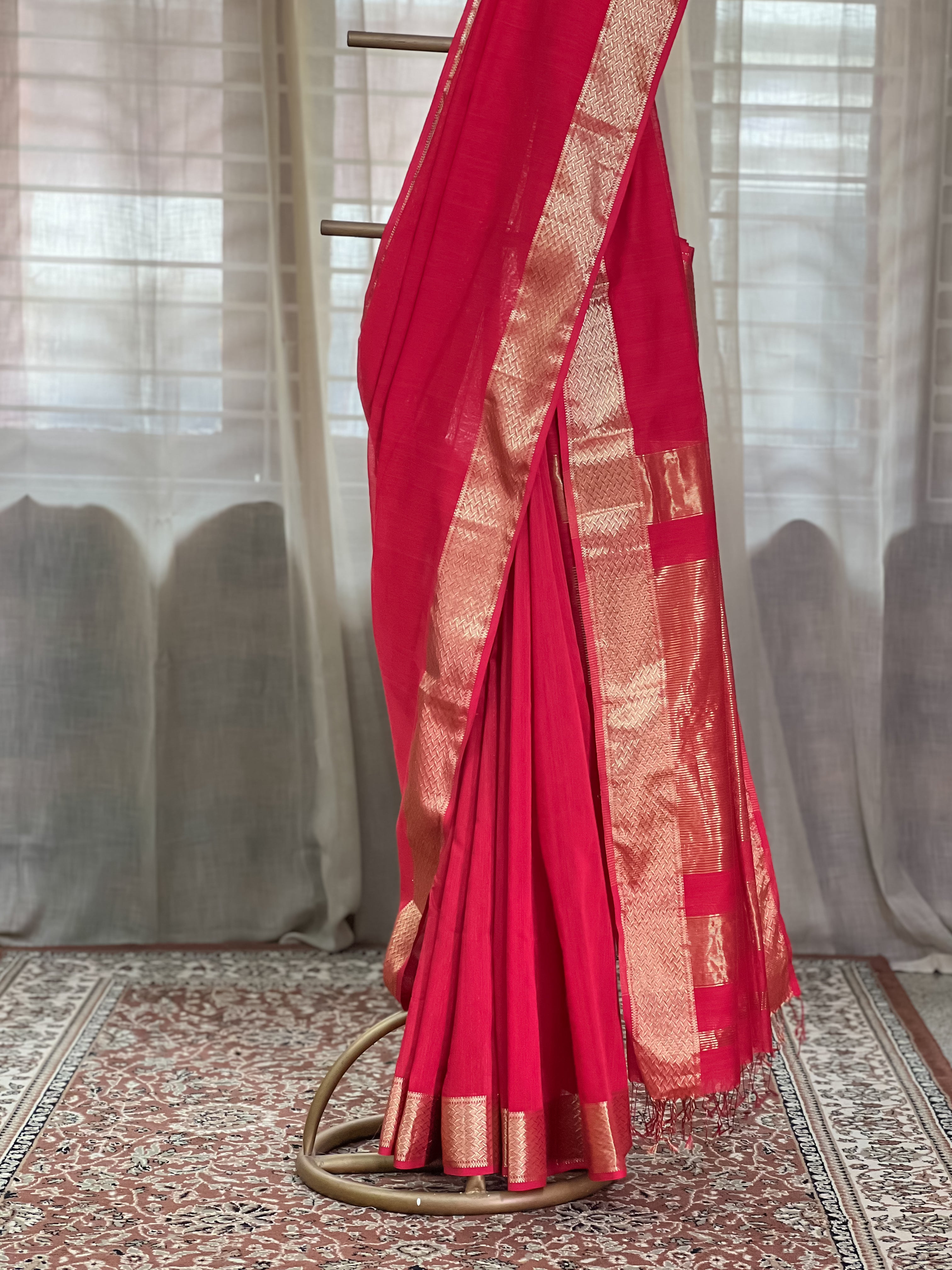 Red Maheshwari Silk Cotton Saree – Tayet Sarees